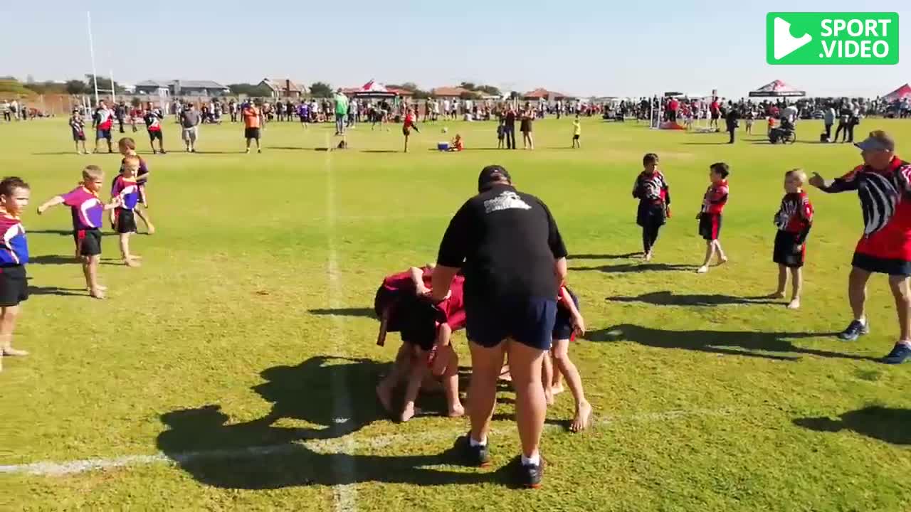 Bakenkop Laerskool - U8 (3) vs. Mayville Laerskool - U8 (2) - 2 : 6