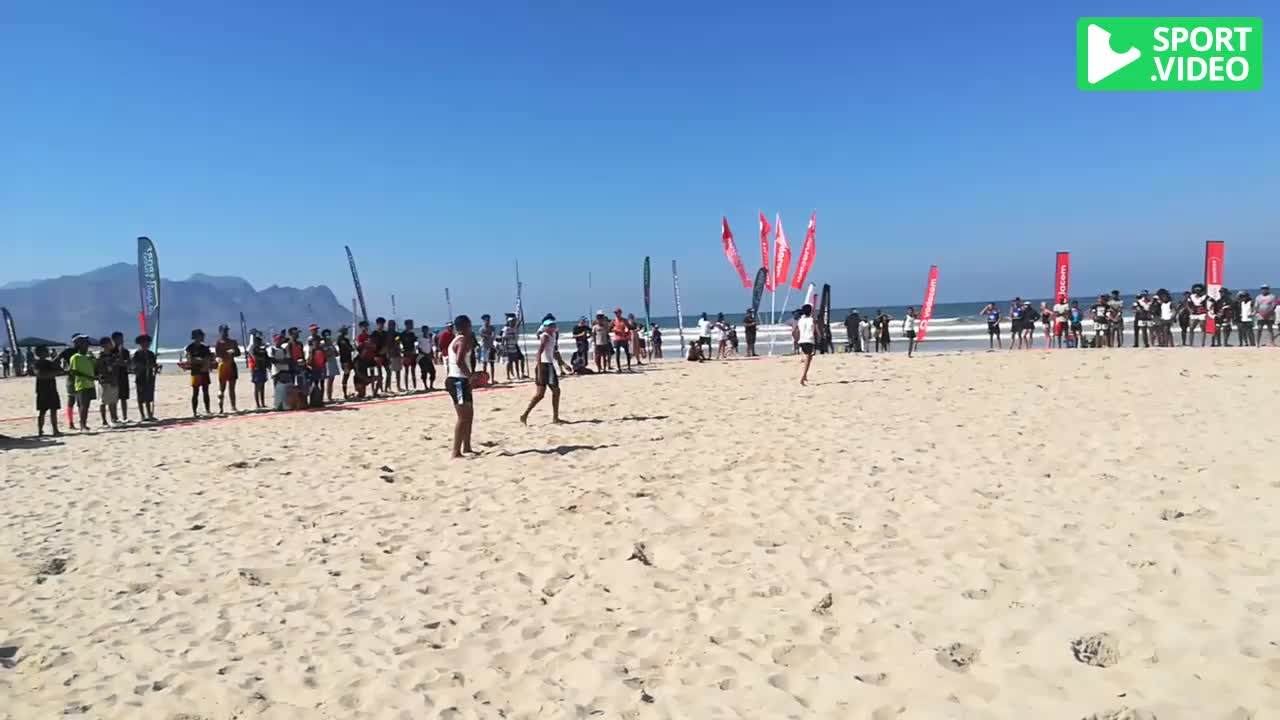 BARBARIAN ROOSTERS vs. HYPE KNIGHTS - 1 : 2