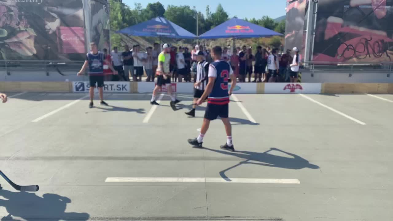 Worms vs. Cocra Banska Bystrica - 6 : 10